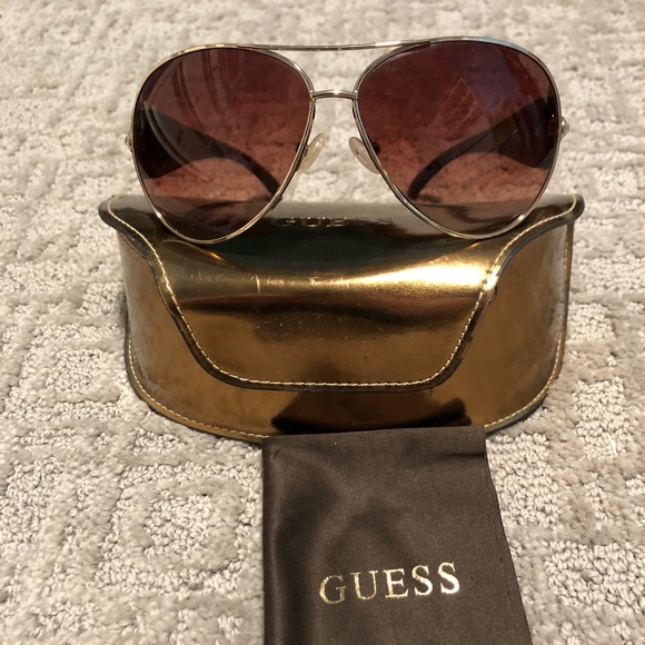 Guess | Accessories | Guess Brand Aviator Sunglasses | Poshmark